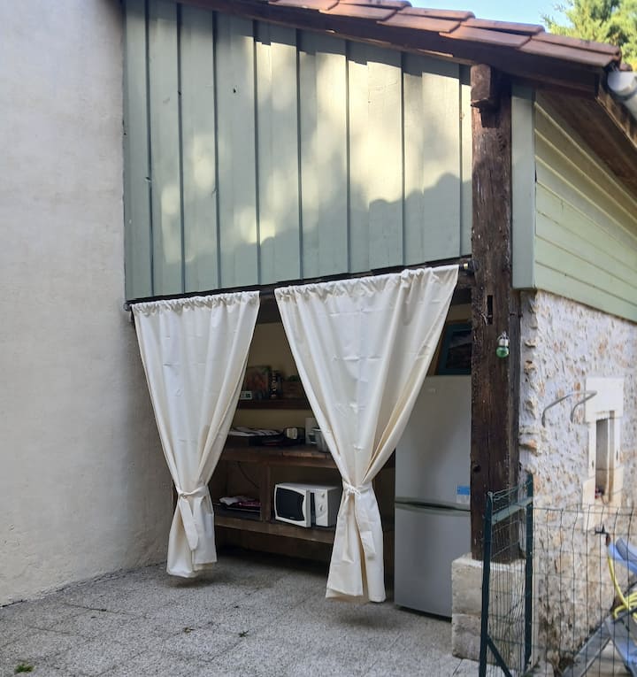 Chambre Perigord Vert Avec Accès Piscine - Brantôme en Périgord