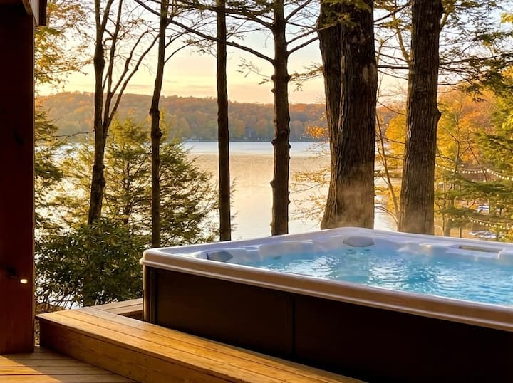 Lakefront*hot Tub*motorboat*kayaks*fire Pit*games - Lake Wallenpaupack, PA