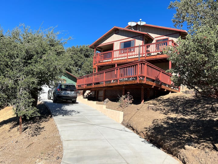 Cozy 3 Bedroom Cabin W Breathtaking Mountain Views - Julian, CA