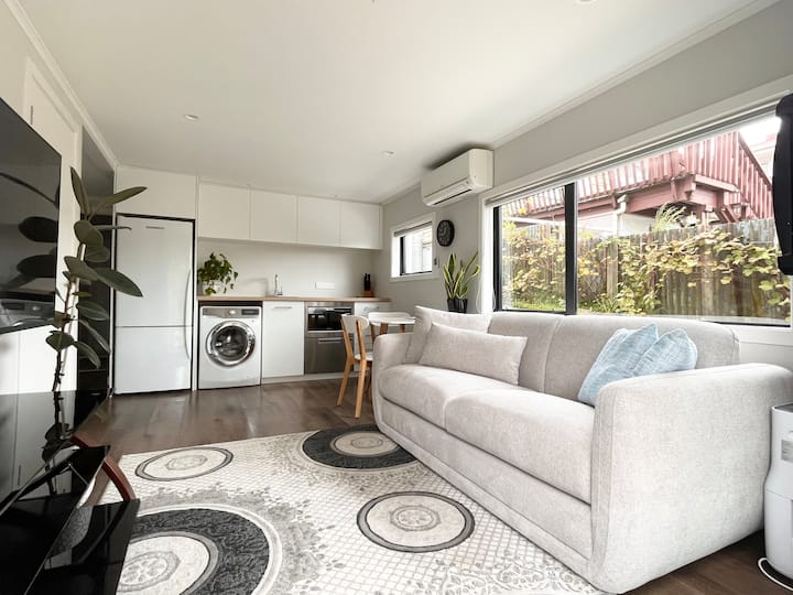 Argyll Reserve Studio - Tauranga