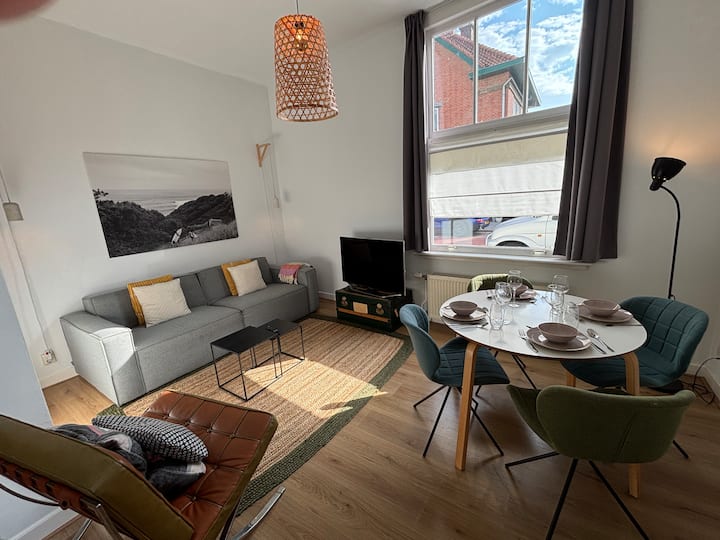 Beautiful Apartment 400 Meter From The Beach - 海牙