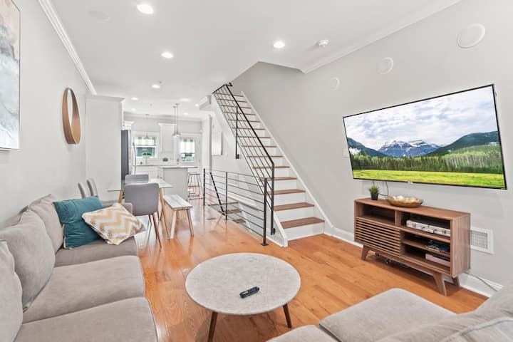 Free Parking- Roof Top Deck-10 Mins To Center City - Philadelphia, PA