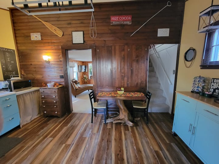 Nautical Nic's On Zukey Lake - Brighton, MI