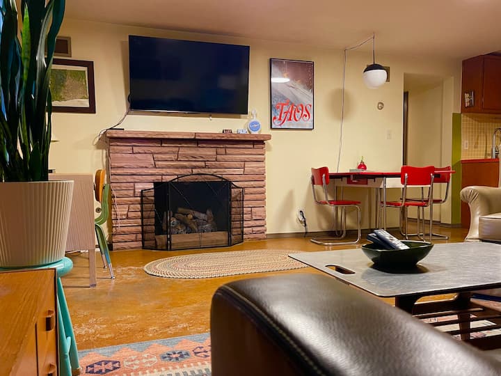 Stylish, Spacious, Private, On South Hill W/sauna! - Spokane, WA