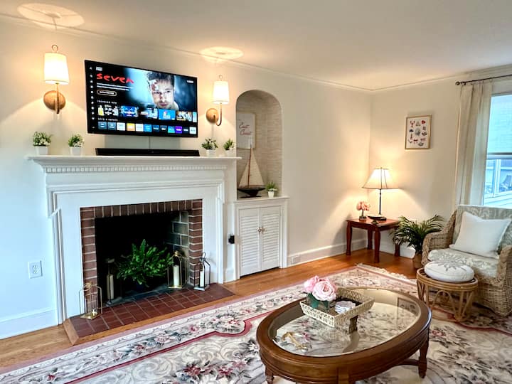 Cozy Coastal Retreat Near Beaches, Yale & Weddings - ニューヘブン, CT