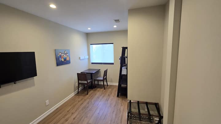 Sf Essentials -Private Guest Suite In Owner's Home - San Francisco, CA