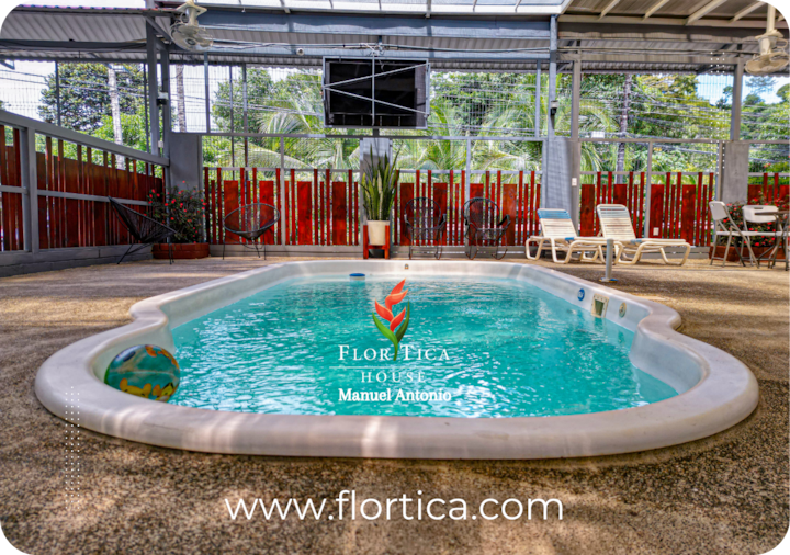 Flortica House Manuel Antonio - Playa Blanca