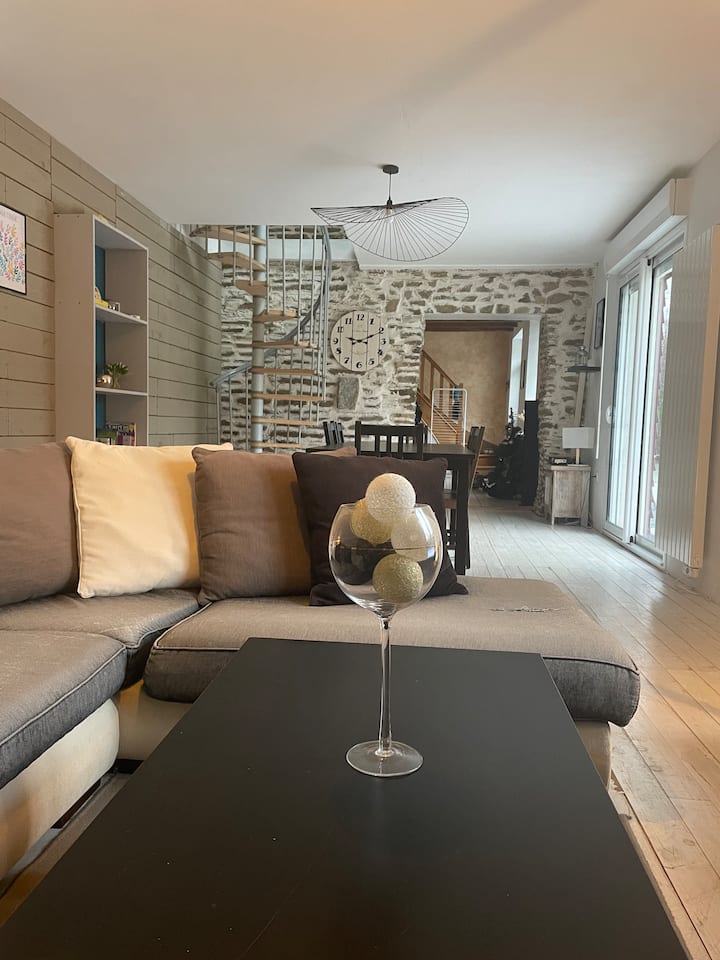 Maison à La Campagne - Saint-Hilaire-du-Harcouët