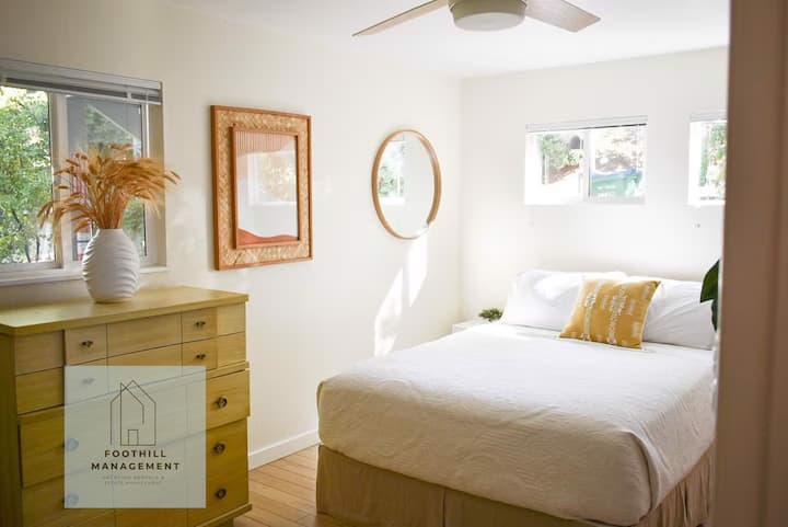 2b/1b •Clean•private•walk To Town•washer/dryer - Grass Valley, CA