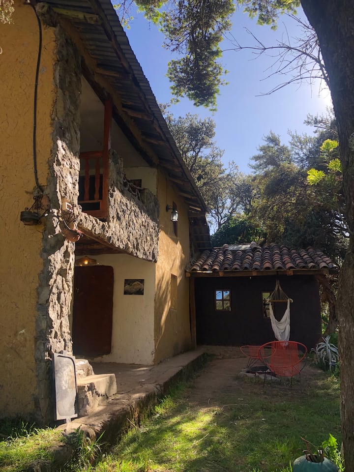 Casa Gorji. Casa De Campo En Migüir, El Cajas. - Cañar
