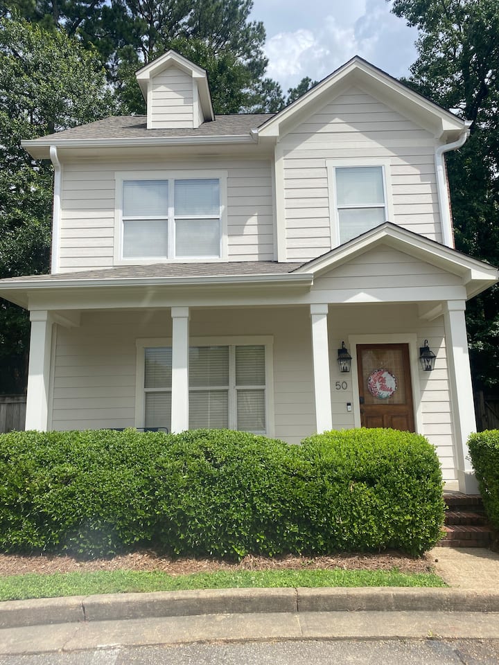 Home Away From Home Townhouse - Oxford