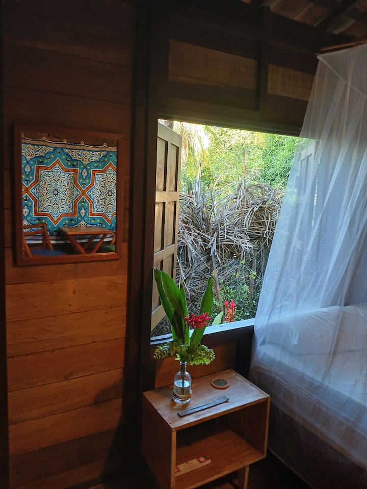 Chalé Imbassaí | Natureza, Rio E Mar Por Perto - Bahia (estado)