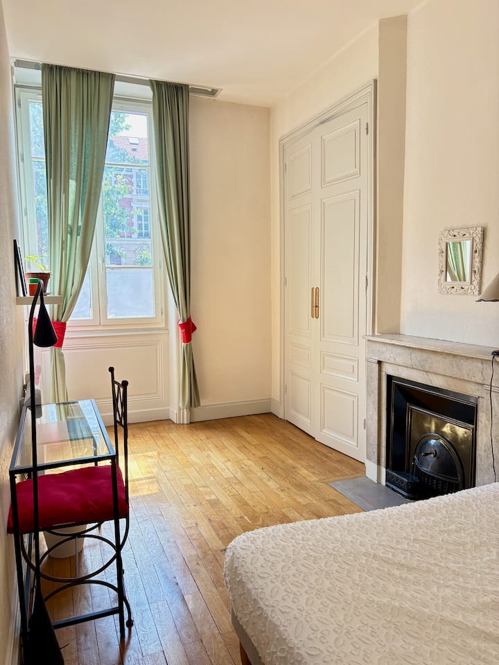 Appartement Boulevard De La Croix-rousse - ibis Lyon Centre Perrache