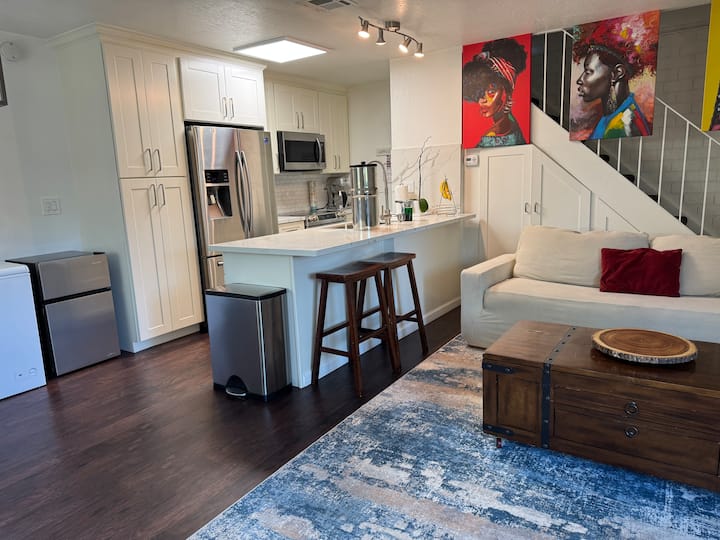 Capitola 2br Townhouse - Walk To Beach And Shops - Santa Cruz, CA