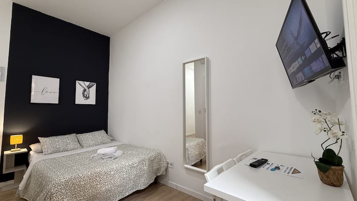 Estudio Privado 2 Persona2 - Madrid