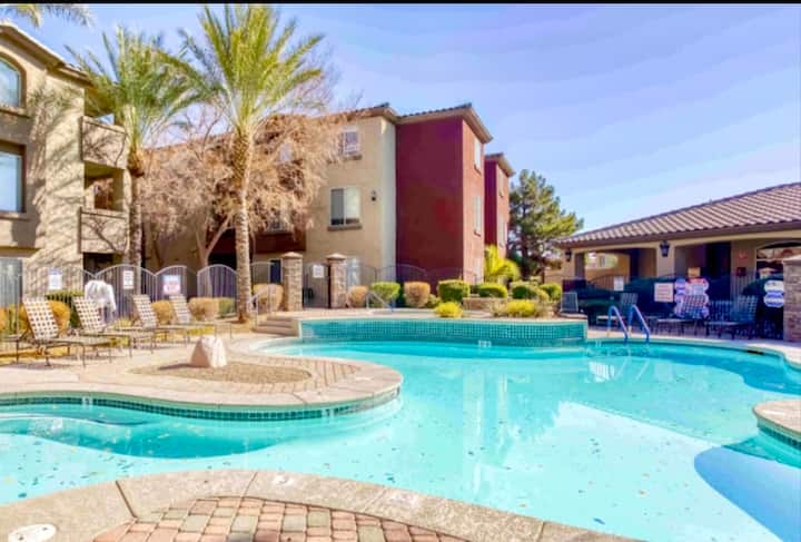 Charming Resort Style Condo, Close To The Strip - ラスベガス