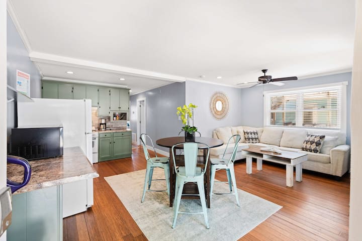 Midtown Beach Escape - Ocean Block | Parking | 1w - Ocean Pines, MD