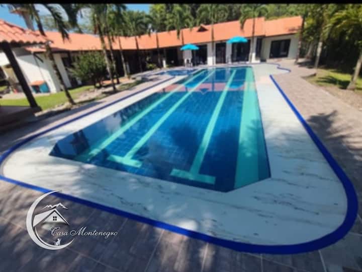 Casa Campestre En Condominio -Seguridad Y Confort - Villavicencio