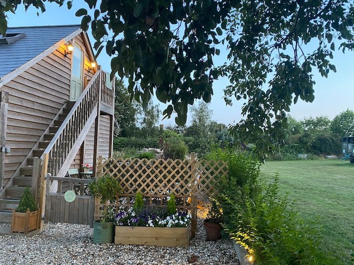 The Apple Store - Farm Stay With Hot Tub - Kent
