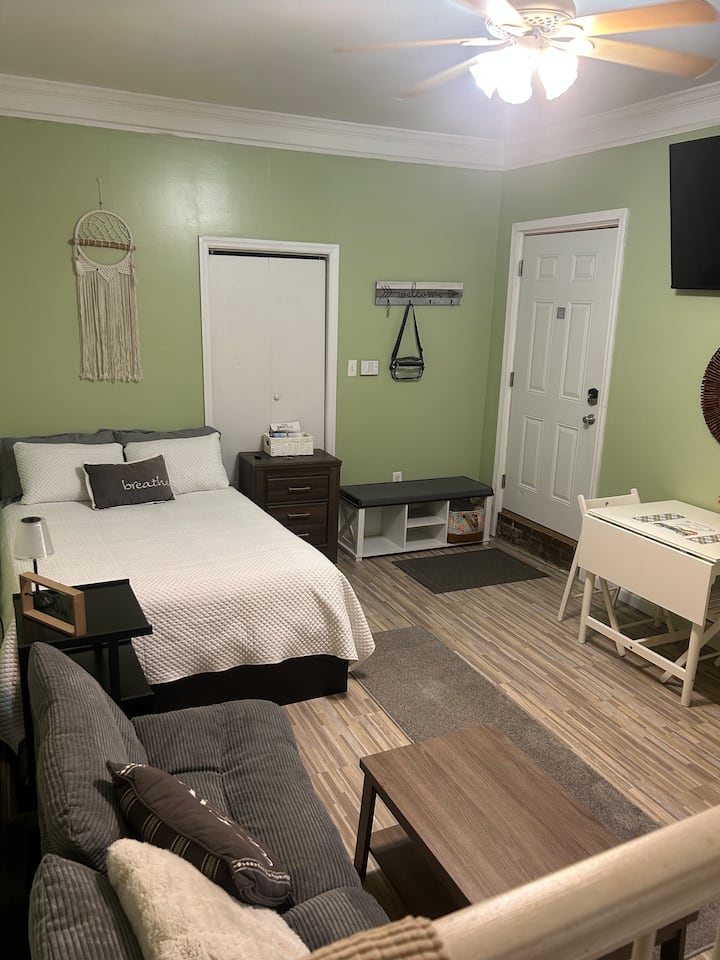 Cozy Private Room In Home. No Sharing At All!!! - 