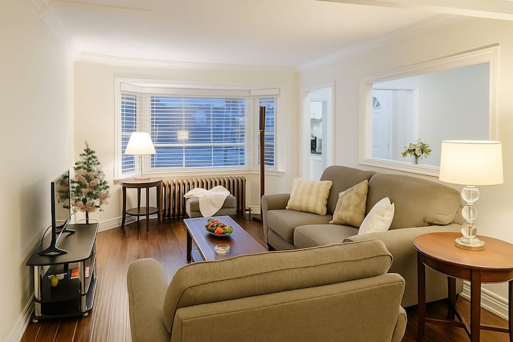 Cheerful Home At Toronto Central - Toronto