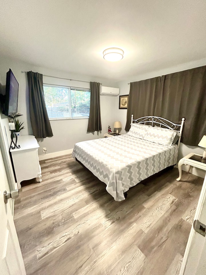 New Pompano Beach Airpark Amphitheater Biking Park - Pompano Beach, FL