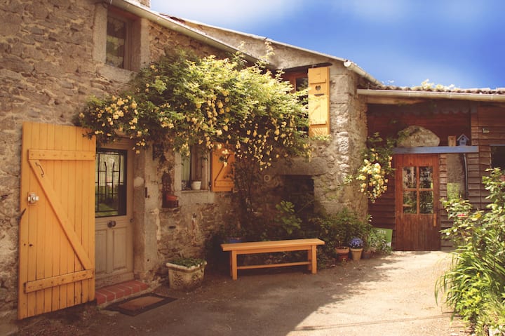 Gîte Douillet De 2 à 6 Personnes Dans Le Sidobre - Tarn