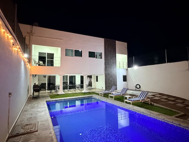 Acogedora Casa Privada Con Alberca Climatizada - Tequesquitengo