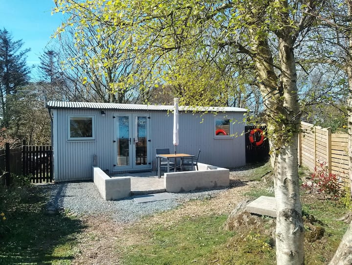 The Bothy - Unique Luxury Stay With Sea Views - Anglesey