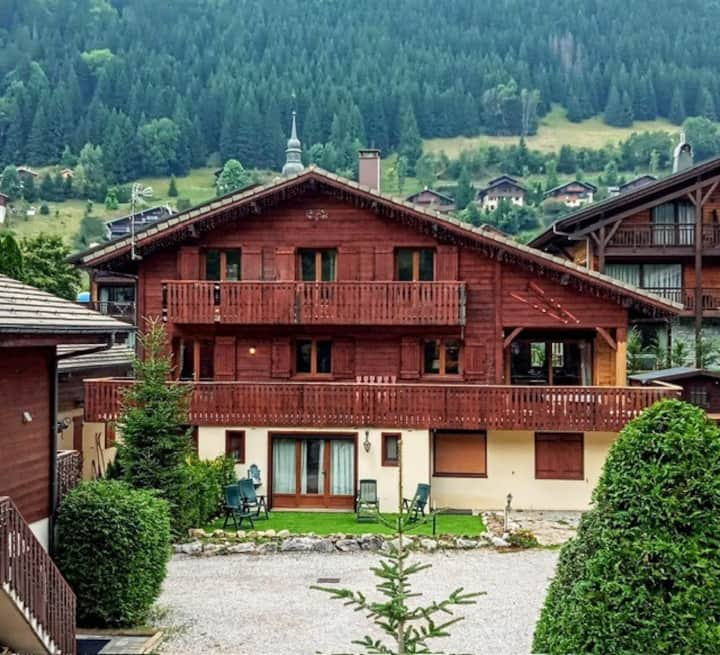 T3 Vue Montagne Terrasse Plein Sud Billard *2sdb - Abondance