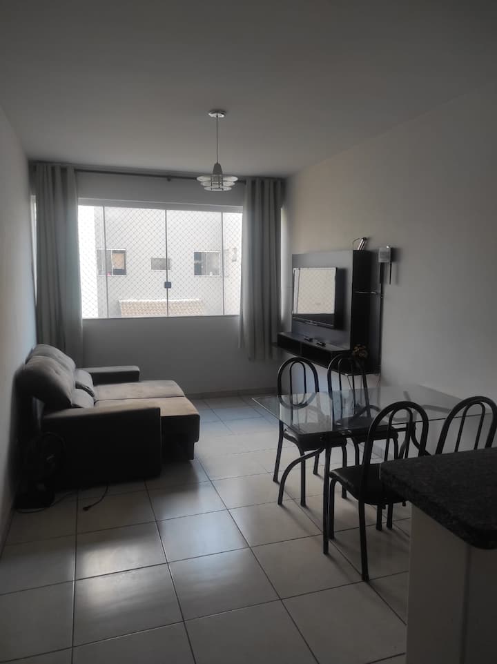 Apart 3/4, 6pessoas, 2 Vagas E Bom Custo/benefício - Uberlândia