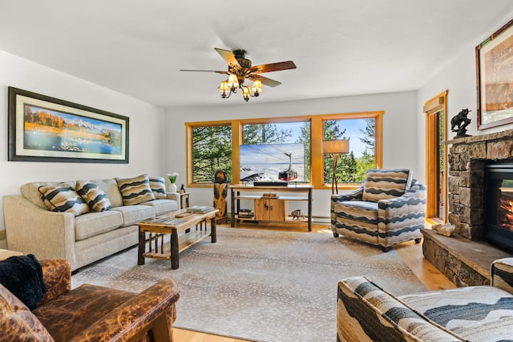 Rmr: Three Bear Tracks Home In Teton Village - Taggart Lake, WY