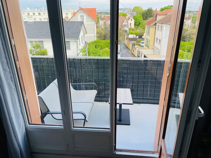 Appartement Entièr Avec Parking Prive - Chatou