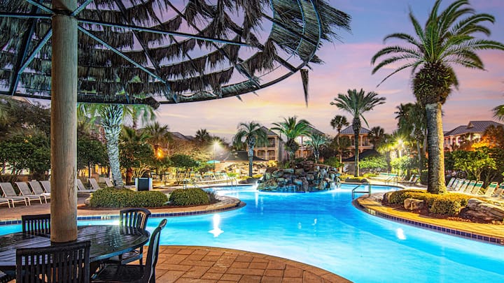 Walk 2 Beach | Newly Redesigned | Kid's Hang Out - Florida