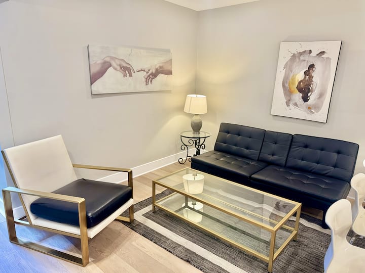 New 2 Bedroom W/deck 2 Block To Beach & Boardwalk - Atlantic City, NJ