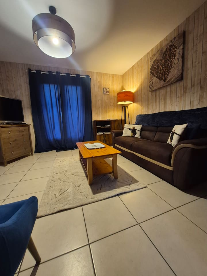 Appart Rdc Chalet 2 Pers. Jardin Et Parking Privé. - Puy de Sancy