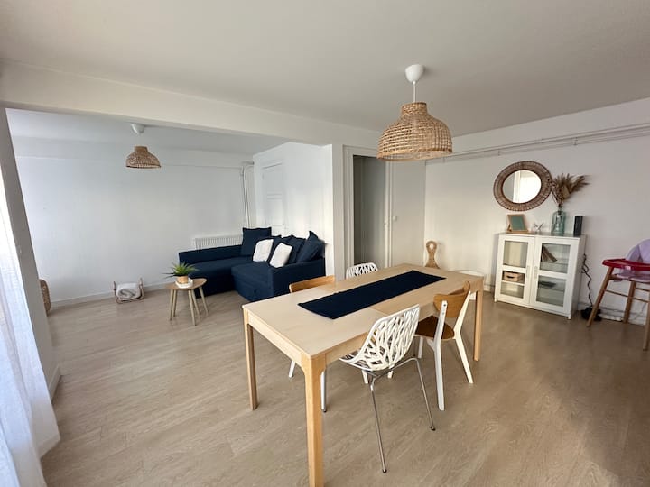Le Mans : Appartement Spacieux Et Lumineux - ibis budget Le Mans Universite