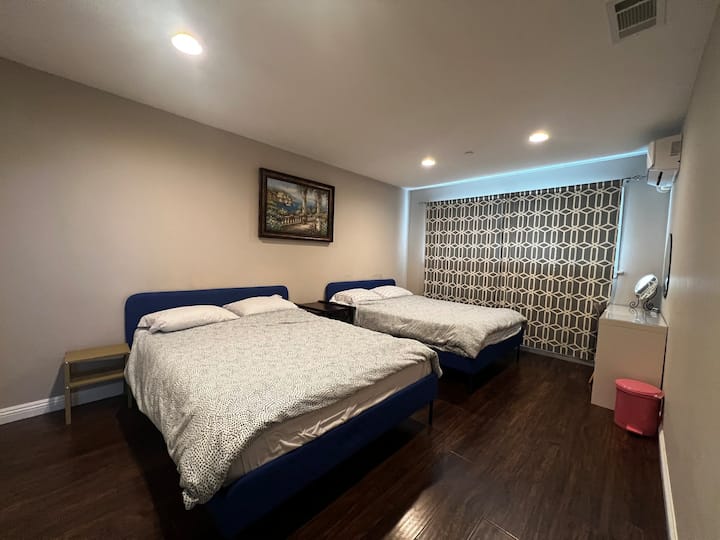 King Bed 2  Bdrm 1  Bath Backyard Duplex - Monterey Park, CA
