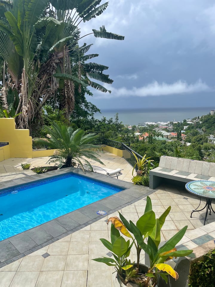 Tropical Paradise- 3 Bedroom Villa - Port of Spain