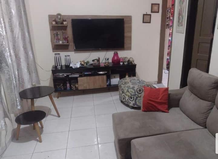 Casa Simples, Mas Agradável Na Gamboa - Rio De Janeiro