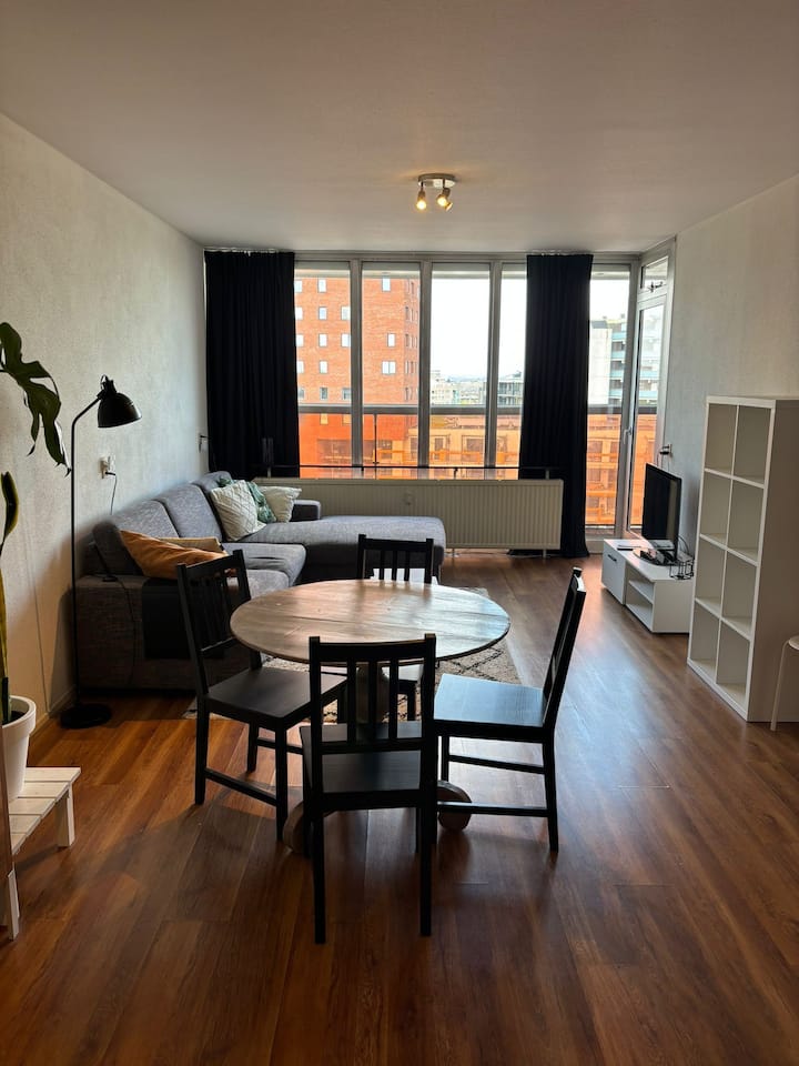 Fantastic Centrally Located Apartment!(7th Floor) - Groesbeek