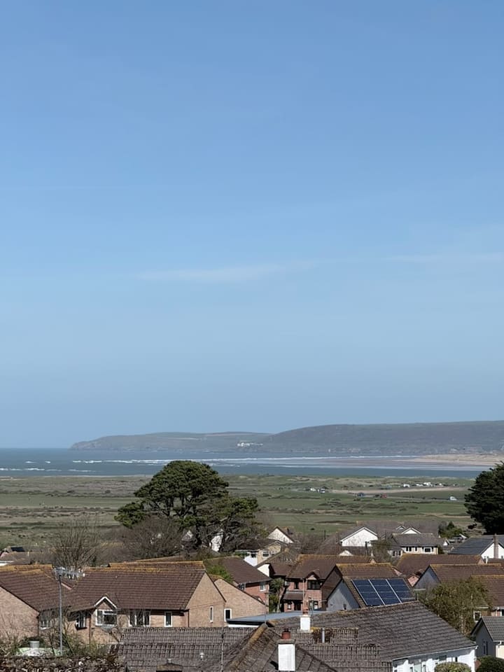 Number 9 A Seaside Home With Stunning Beach Views - North Devon District