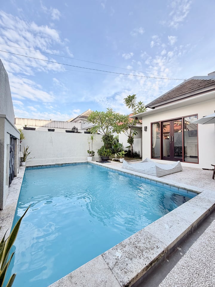 Cozy 3bedroom Spacious Villa With Pool In Jimbaran - 峇厘島