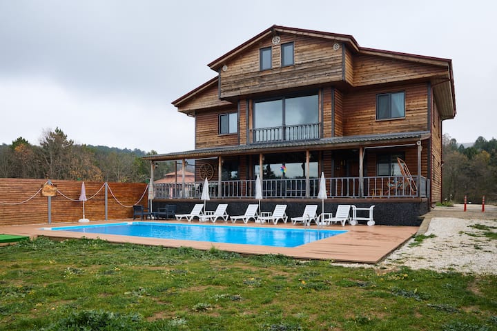 Woodstock Mountain Lodge - Selimiye