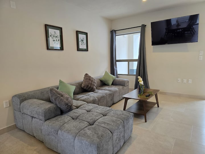 Residencia Voltina En Privada - León