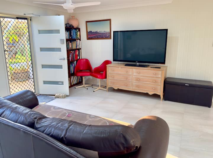 Zilzie Beach House - Emu Park