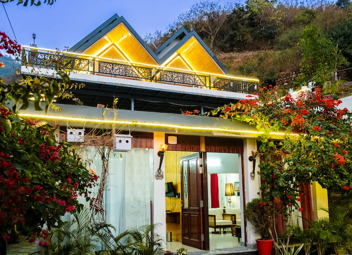 Luxury 2 Br Private Pool Villa | Doon Valley - Mussoorie