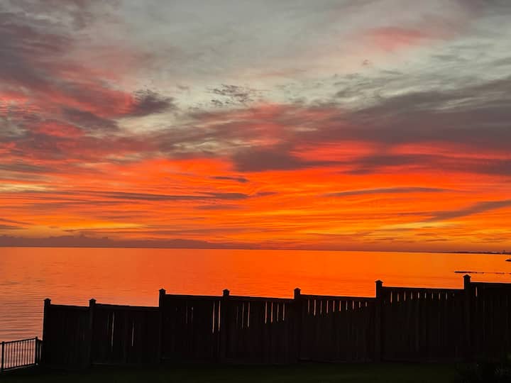 Private And Quiet.
1- Bedroom Apt On The Bay. - Corpus Christi, TX