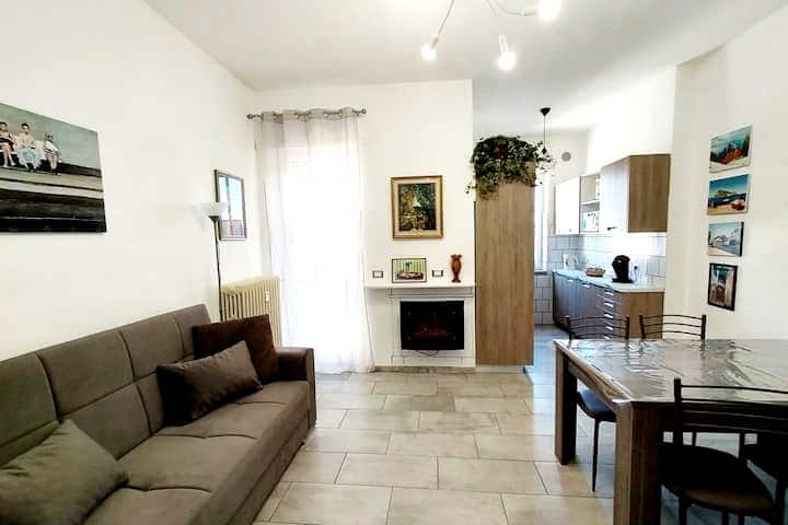 Casa Edera - 350 Metri Metro Bengasi - Piëmont