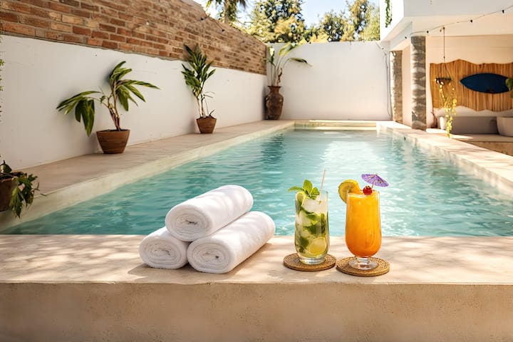 2br Oasis W/ Pool, Walk To Beach & Town - Sayulita